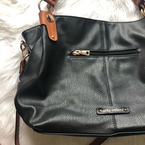 kathy ireland | Bags | Beautiful Vegan Leather Large Luxe Hobo Nwt ...